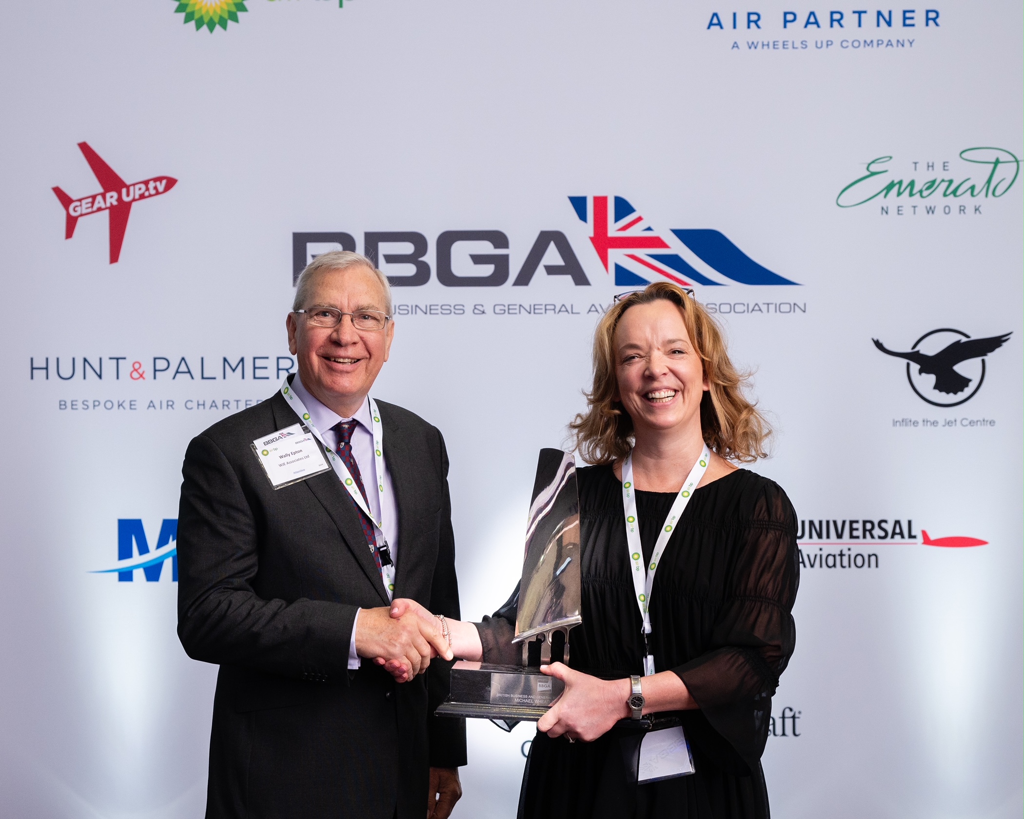 Wally Epton receives BBGA’s outstanding contribution to aviation award