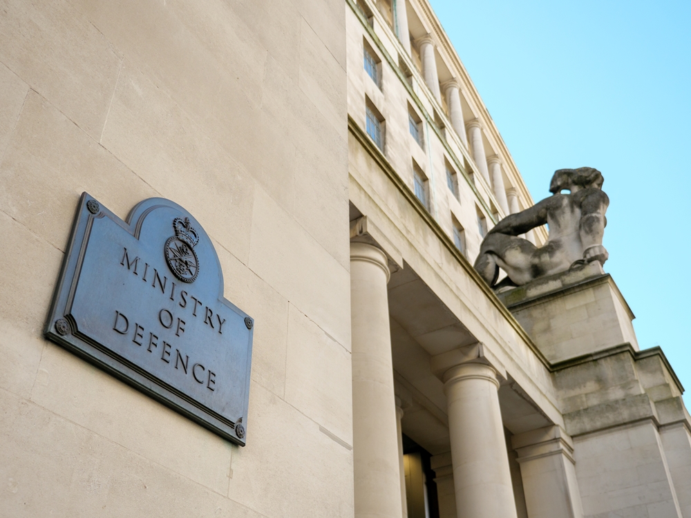 UK MoD awards training contract to Draken